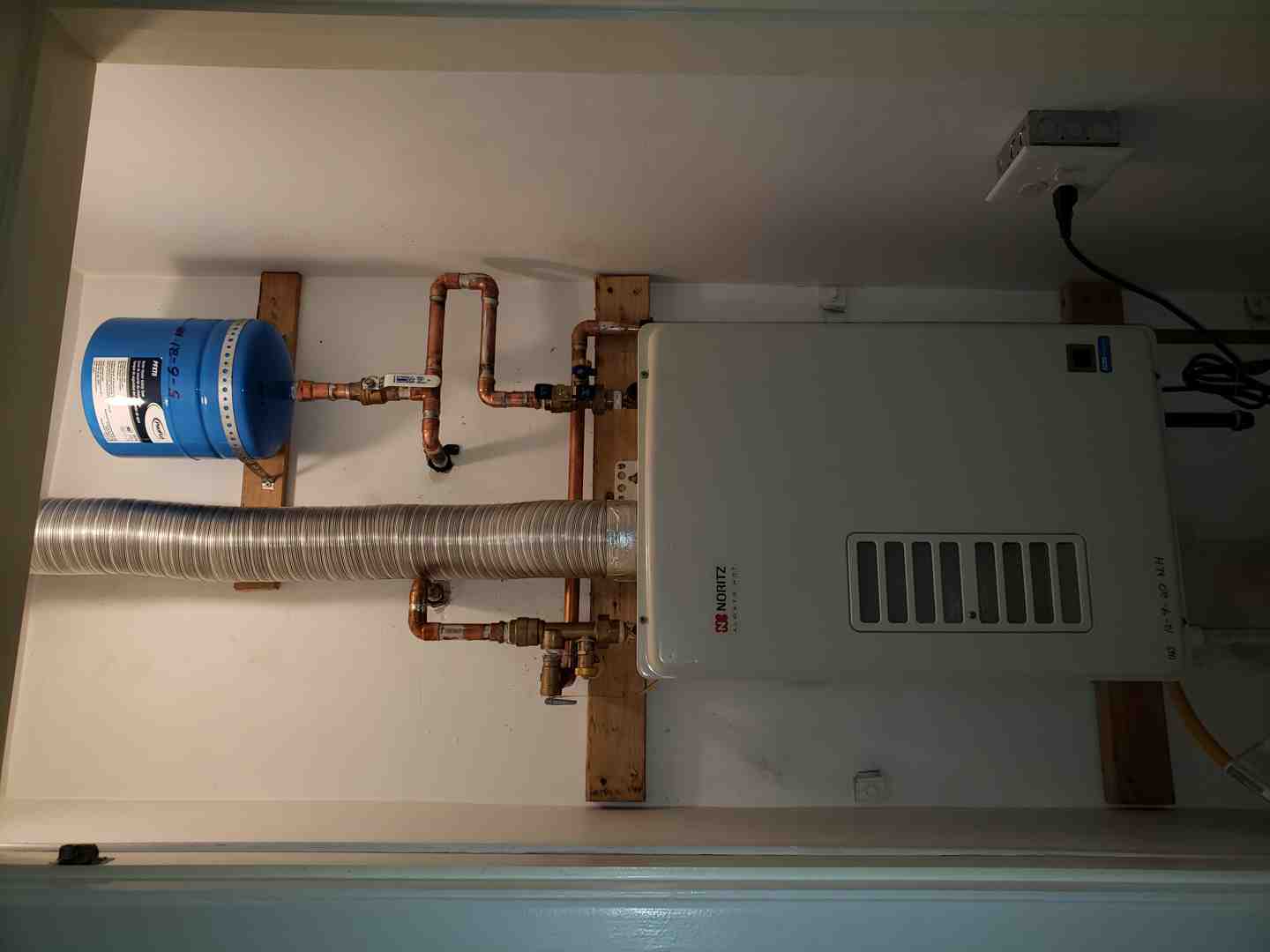 The Hot Truth About Continuous Water Heaters: Tankless Systems ...